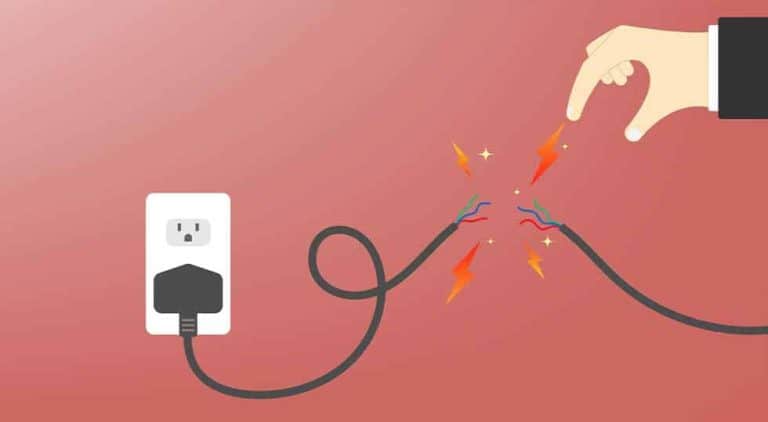 Samsung Wireless Charger Blinking Yellow? Here's What It Means