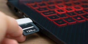 Laptop Has No SD Card Slot? Here's What You Can Do
