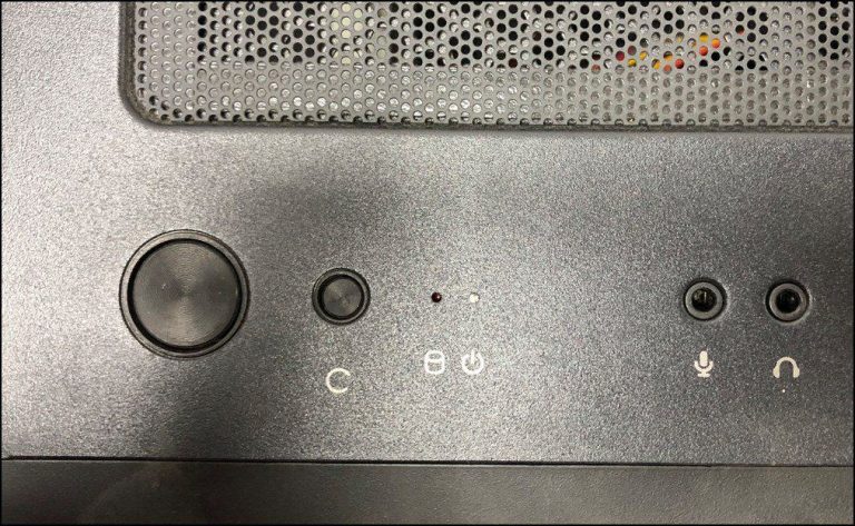 Why Are There Green Lines On Monitor? How To Fix It