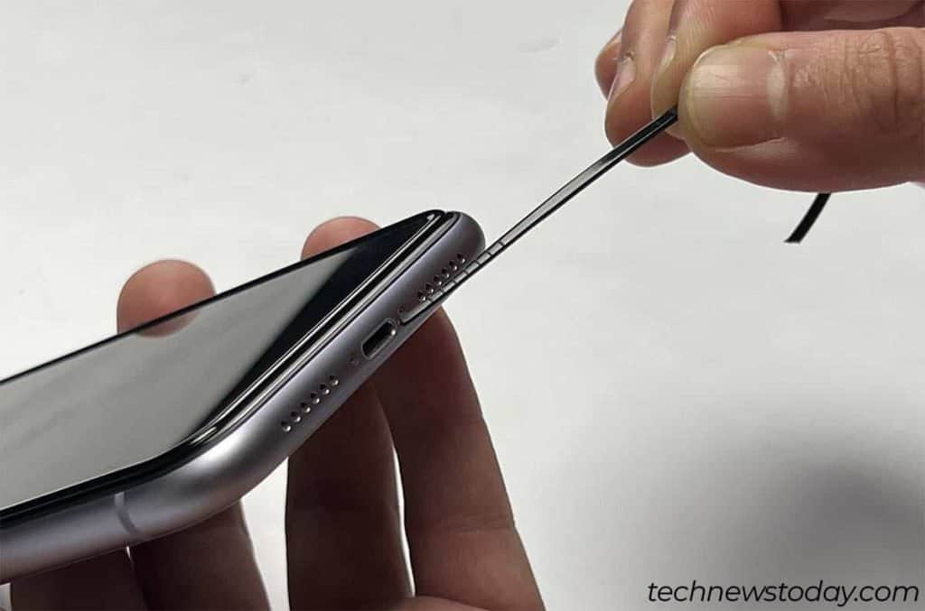 IPhone's Charging Port Not Working? Here's What To Do