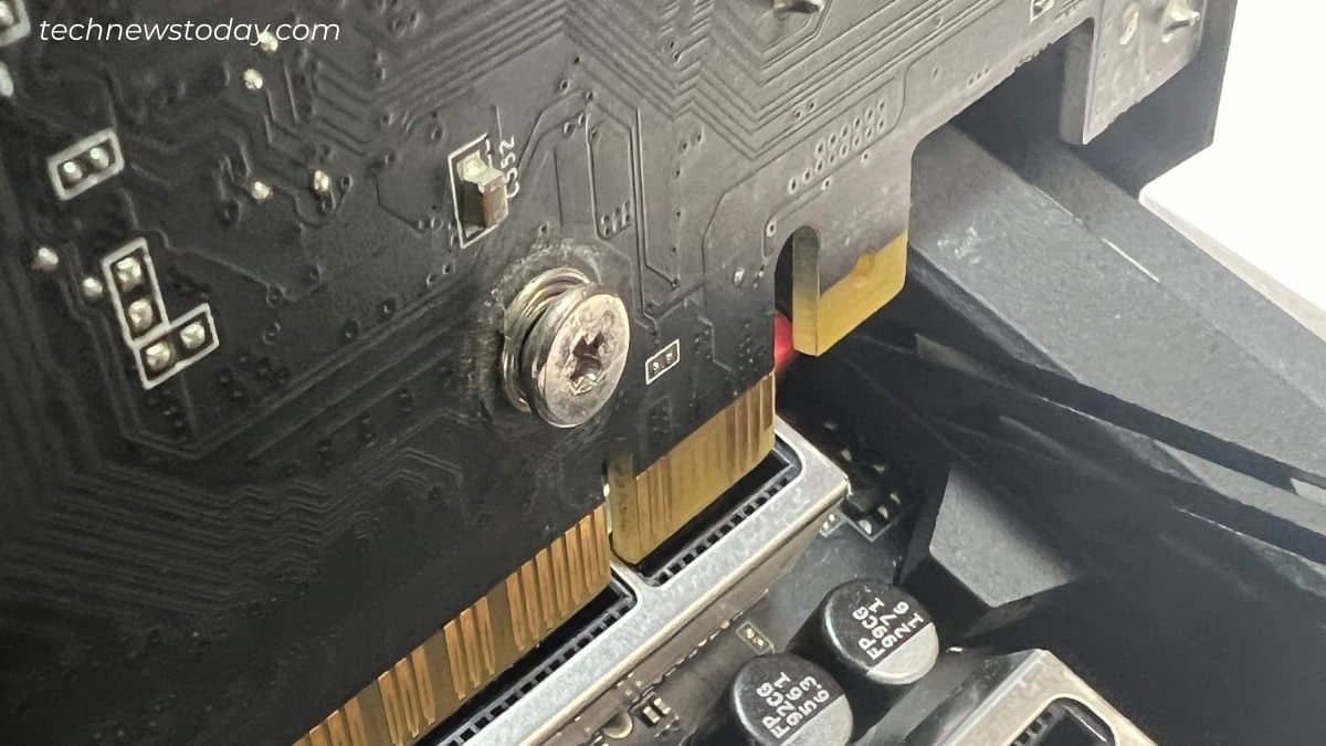 Thunderbolt Header And Ports (Complete Guide)