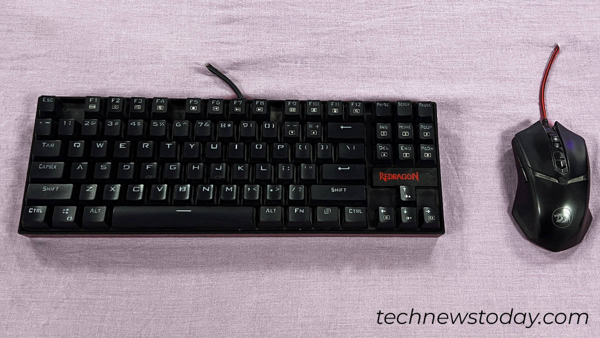 Organizing Keyboard And Mouse Cables (6 Best Ways)