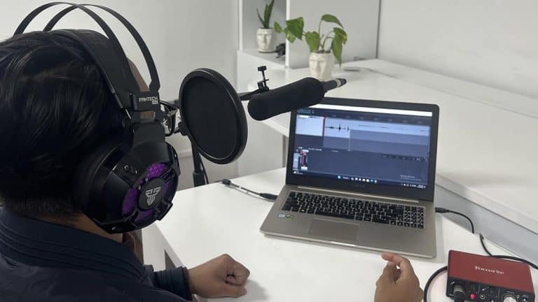 7 Ways To Make Your Mic Sound Better